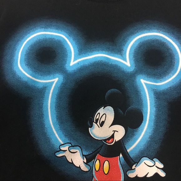 Disney | Shirts | Vintage Mickey Mouse Chicago Crewneck Size L | Poshmark